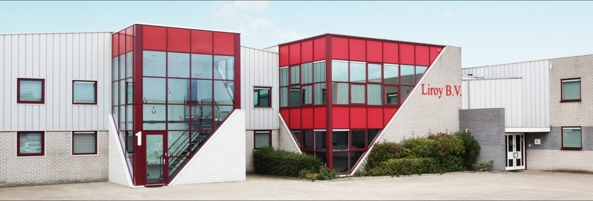 Contact - Liroy B.V.